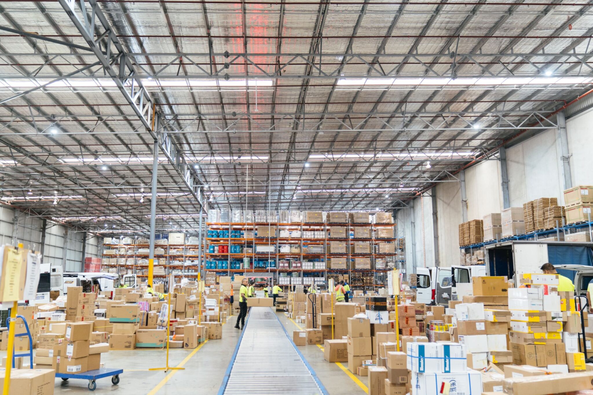 Courier & Parcel Delivery Perth | Express Shipping Australia